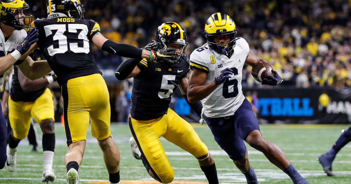 Darrius Clemons Committed To The Michigan Wolverines Football Team In ...