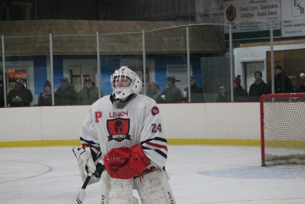 Lauren Eager Solid Performance At Goalie For The Legion Hockey Team On ...