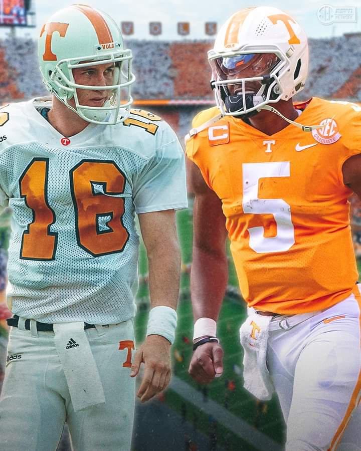 Peyton Manning And Herndon Hooker 2 Tennessee Volunteers 🏈 Team Qbs In