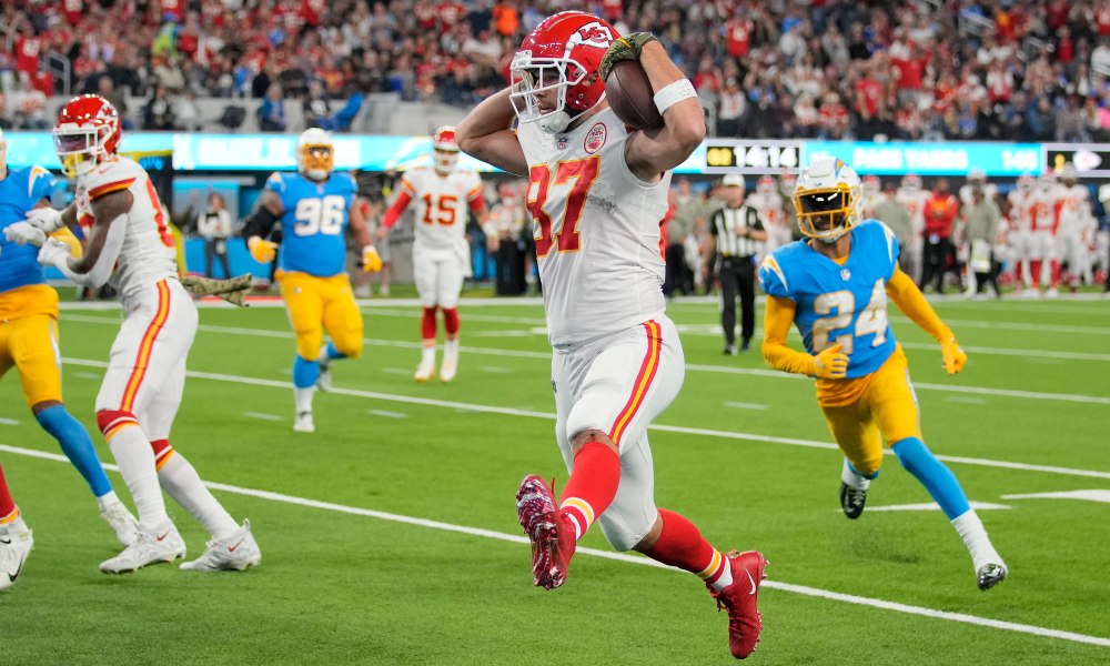 Kansas City Chiefs Get A Sunday Night Football Win At So-Fi Stadium In ...