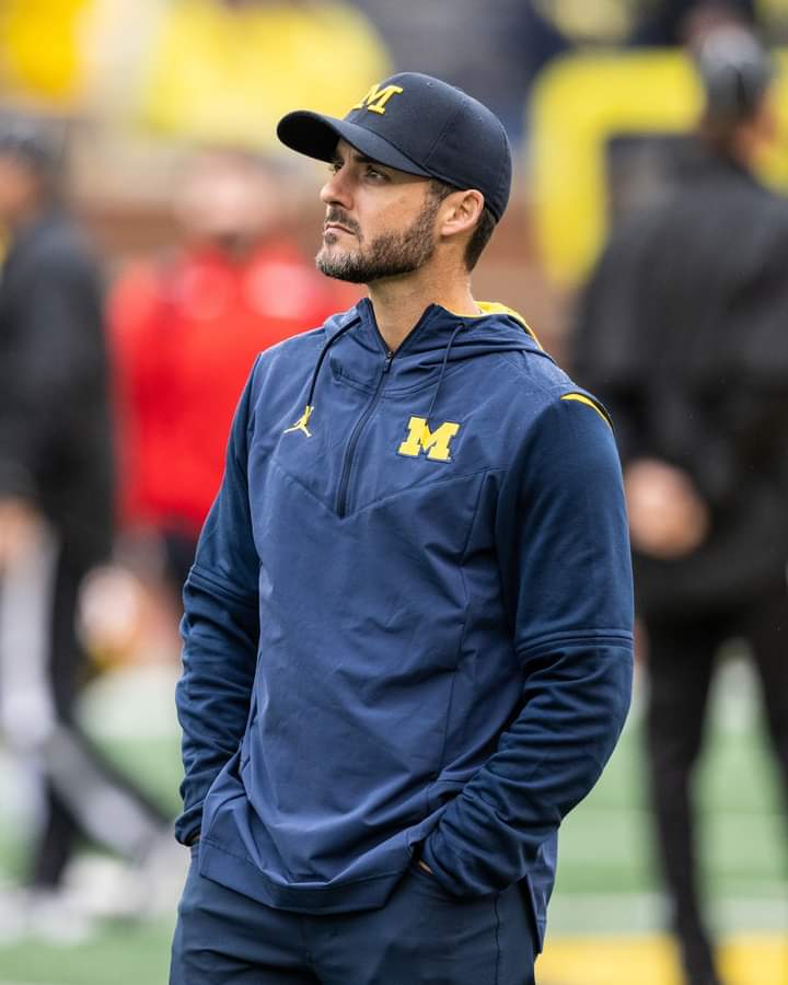 Jesse Minter Frank Broyles Semifinalist As DC For The 2022 Michigan ...