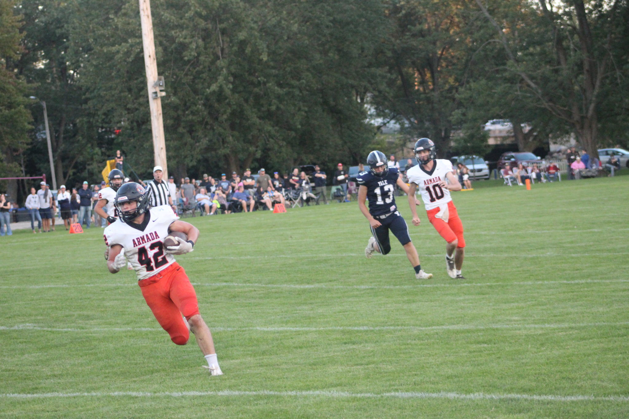 Logan Chunn Is A Good LB/FB For The Armada Tigers Football Team ...